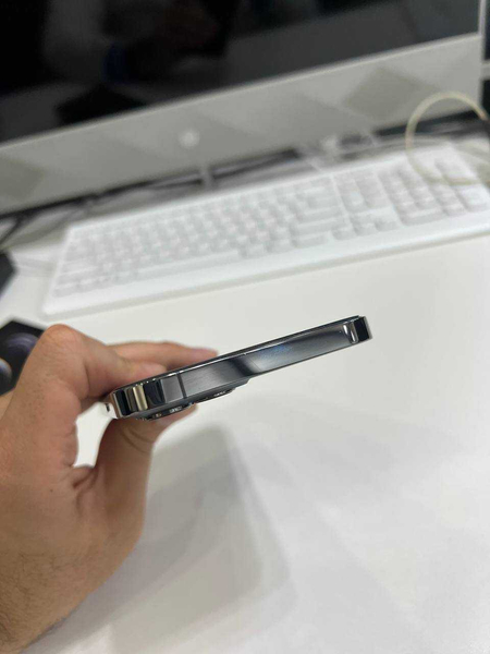 Iphone 12 Pro max Space Gray
