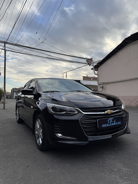 Chevrolet Onix PREMIER