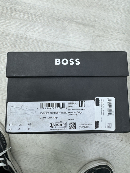 Boss Лофер 42размер