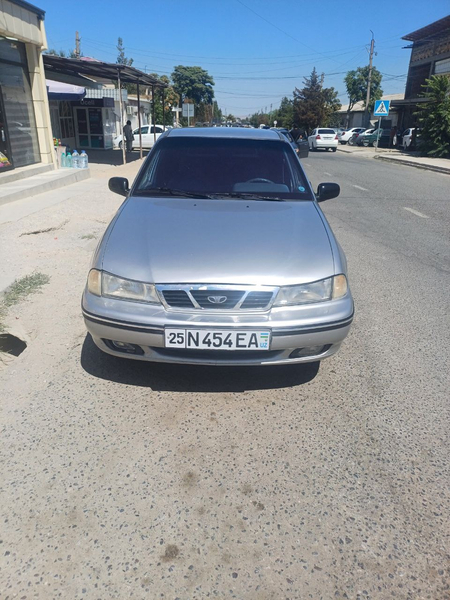 Nexia 1 srochni sotiladi