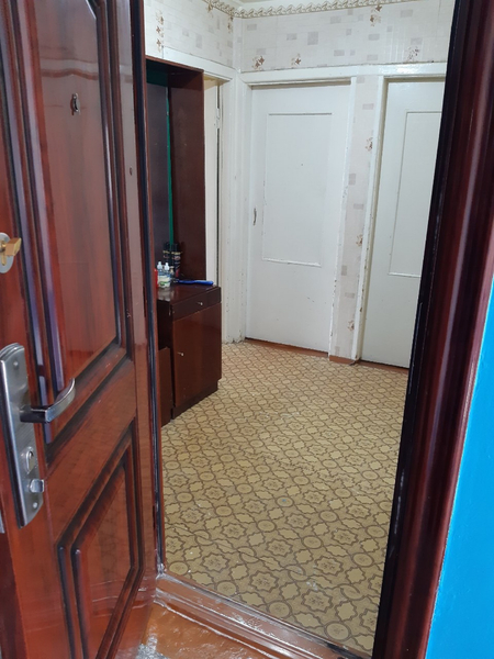 Ijaraga 3 xonali kvartira beriladi faqat oilaga Navoiy shahardan
