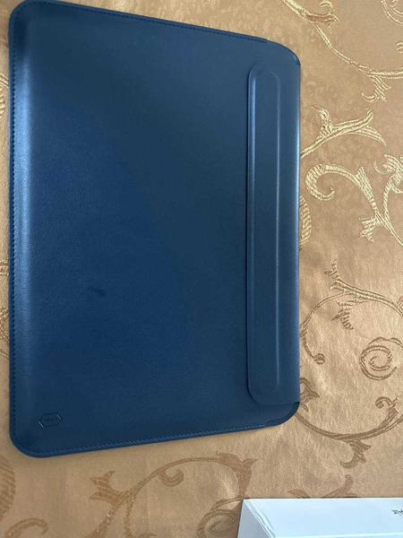 Macbook Air m2, 256/8, 13inch