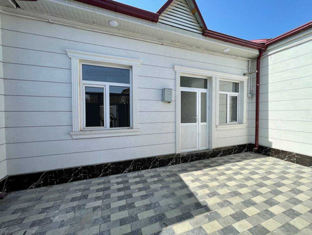 продается 2 домика очень уютные