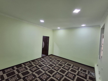 Hazorasp tuman markazida joy sotiladi