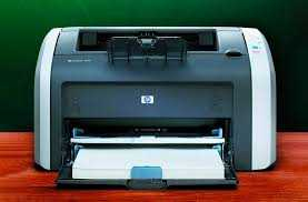 Printer HP 1010 sotiladi.