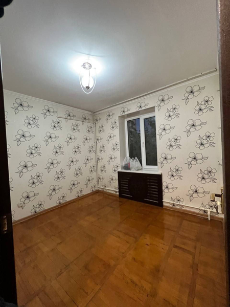 Ц-2 алайский рынок 3/4/4 продажа квартиры