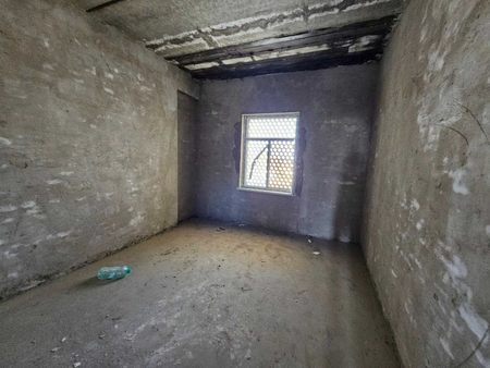 2 xonali 70m³ 3-qavat sotiladi.