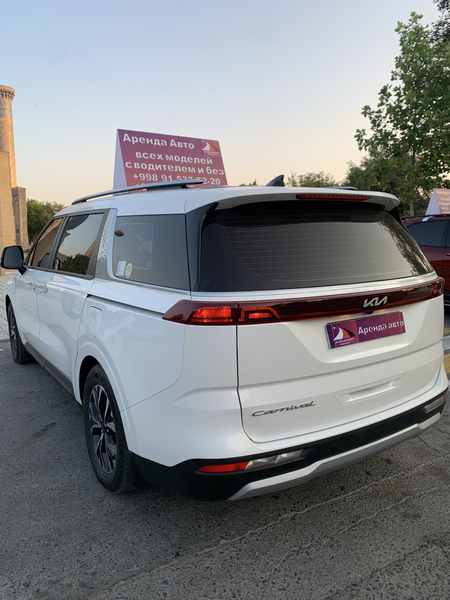 Услуги kia carnival трансферы. Экскурсия по городу,11 мест