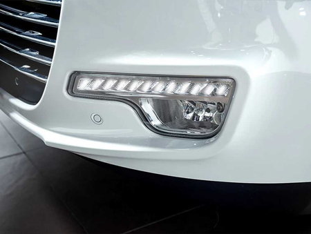 jac s5  avtomobili
