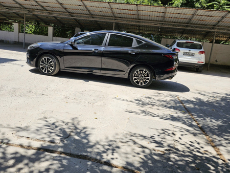 Jac j7 srochna sotiladi
