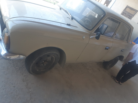 Moskvich 412 yaxshi xolatda