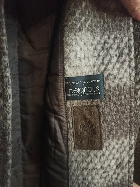 Самые лучшие пальто! Бельгия, BERGHAUS и TERRA, чистая шерсть