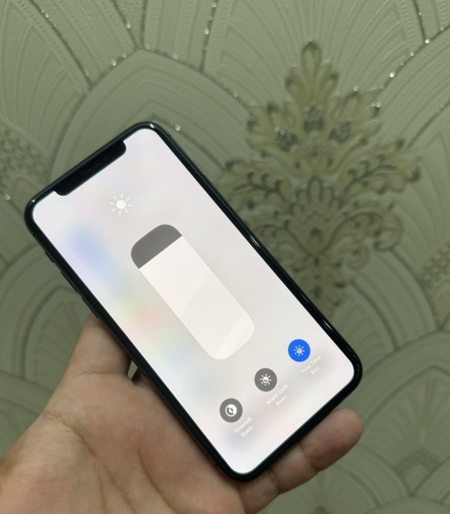 Iphone 11 pro 64 gb