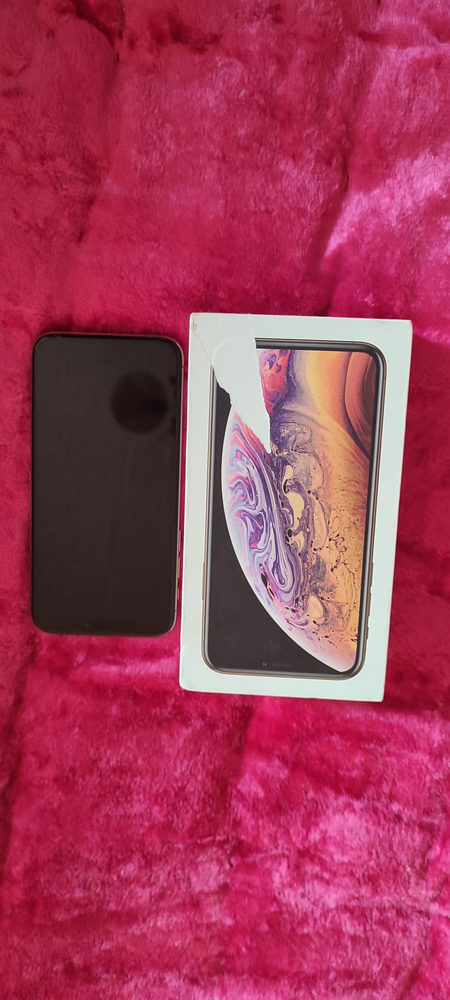 iPhone Xs gold 64Gb tozasi