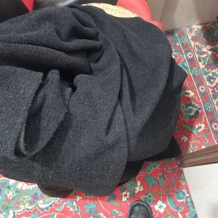 Продам ткань черную, плотный трикотаж 3,4 м на 1,55 м