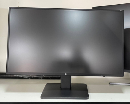 Hp 24 IPS Monitor bez ramka yangi