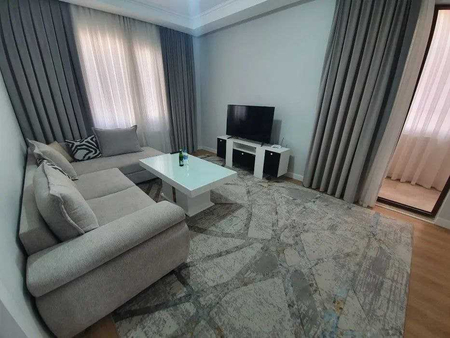 Gulzor Mahalla  .4/2/5.   хороший  ремонт  95 м²