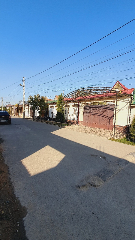 Срочно продаётся Участок 1,8 соток,  3 ком