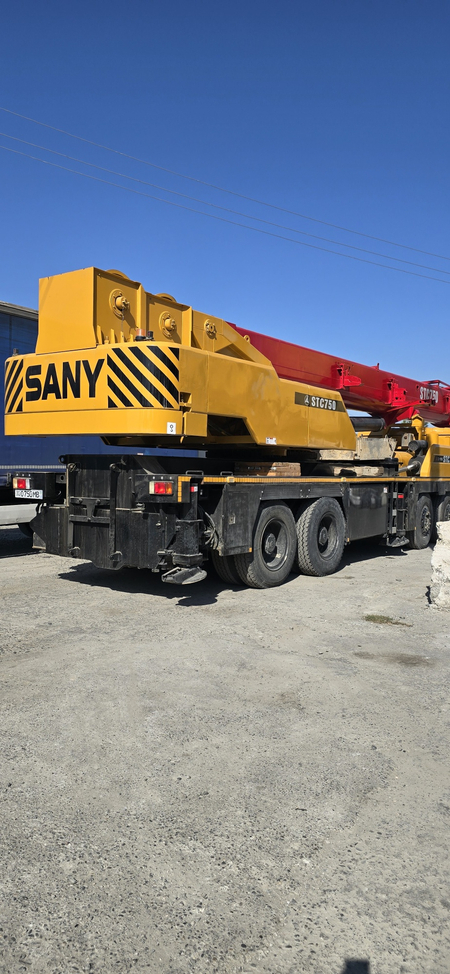 Автокран сотилади Sany 75 тон