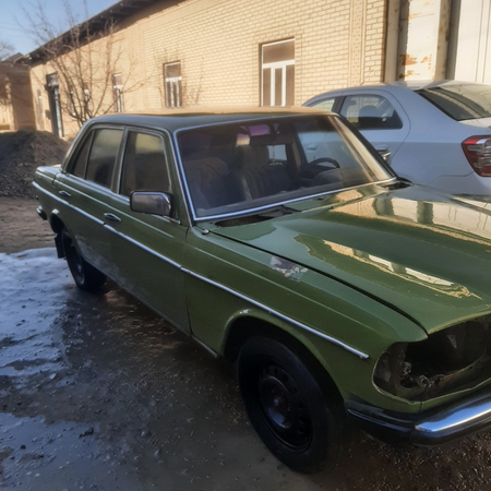Mersedes 123 zapchastlari sotiladi.mator karobka i boshqalar