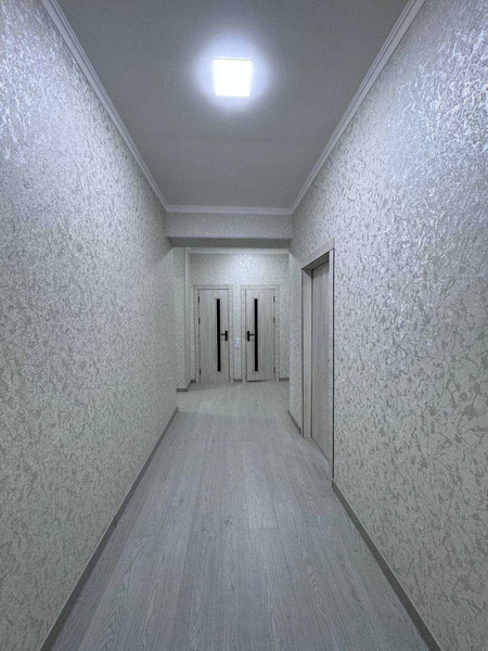 3 xonali 4-qavat 5 qavatli yangi g\\\'ishtli dom 80m²