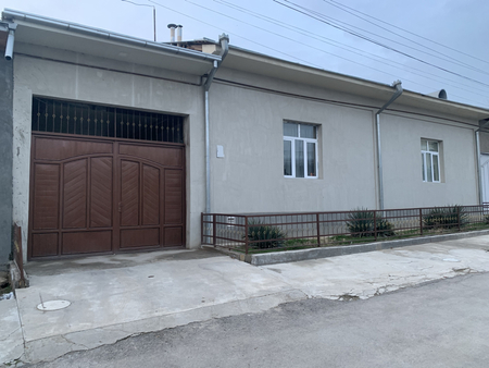 Zudlik bn hovli sotiladi!!! M.Fozilovda