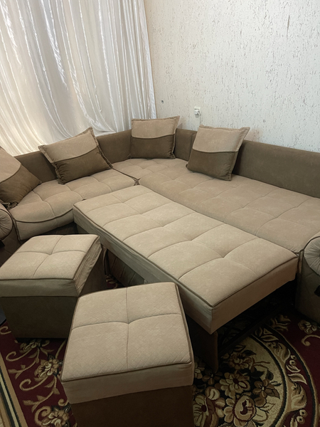Ugolok divan holati ideal