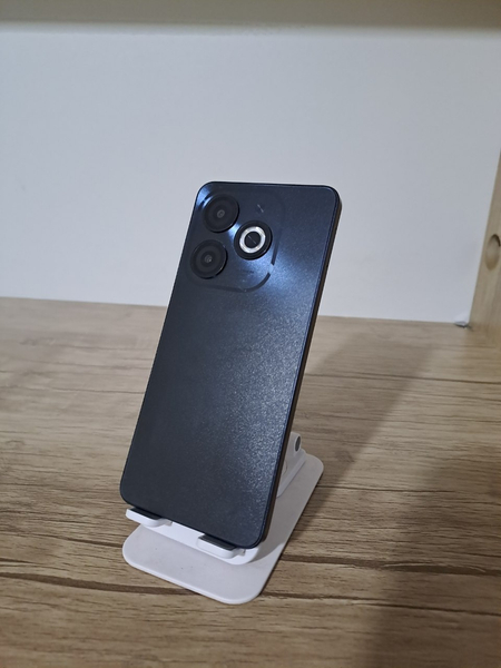Infinix smart 8 sotiladi