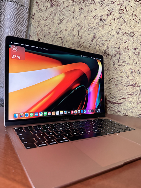 MacBook air 2018 vashe suv tekin narxga
