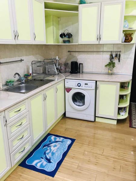 (К114775) Продается 2-х комнатная квартира в Шайхантахурском районе.
