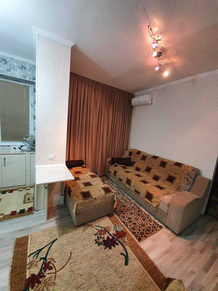 срочно продается 2 комн квартира метро БИЙ