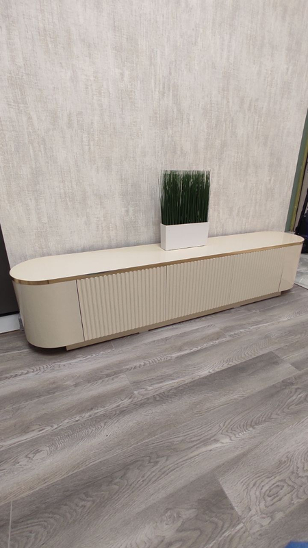 Buyurtma asosida mebel
