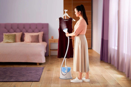 Отпариватель для одежды Philips GC482