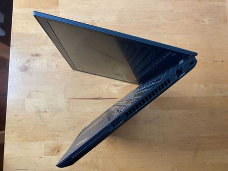 Lenovo ThinkPad T490 14'' HD Core I5-8265U RAM 8GB 256GB SSD