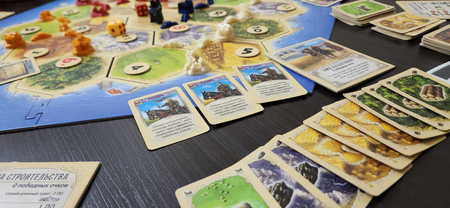 Игра колонизаторы CATAN торговля и захват территорий