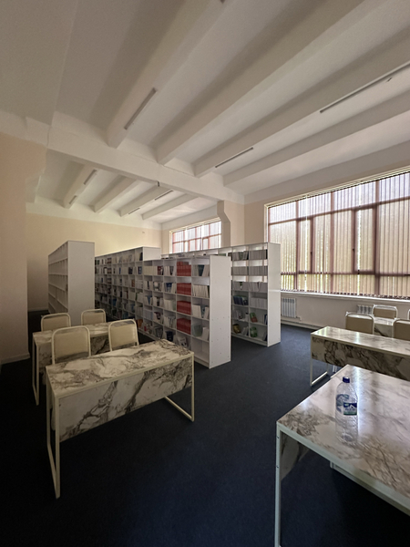 Помещение в аренду 6000 м² в центре города Чирчик