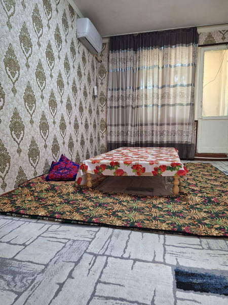 Срочно продается квартира Чиланзар 11 квартал, 3/4/4 64 м2