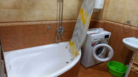 Qizlar uchun kvartira !