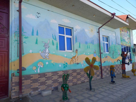 Navoiy viloyati Karmana tumanida Noturar bino sotilmoqda