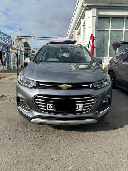 Tracker 1.   2019