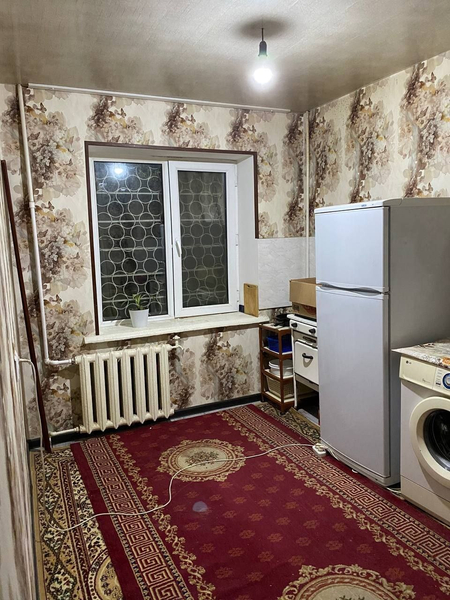 Сотилади Чиланзар 5 квартал 1//1//4  ор. Метро Новза