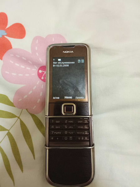 Продам 8800 Art Saphirre (бу)