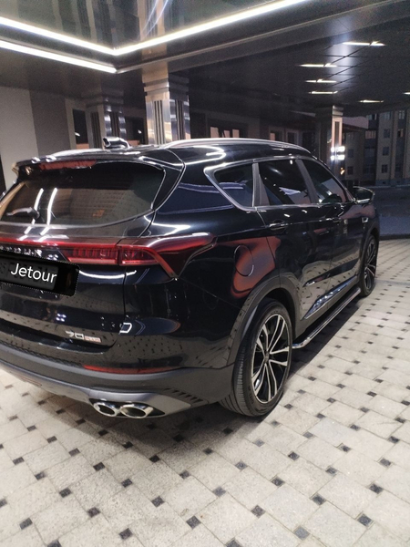 Jetour x 70 plus sotiladi