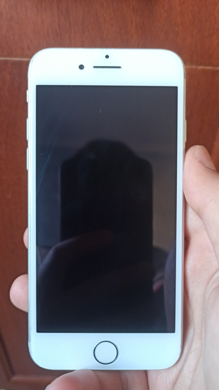 Iphone 7 sotiladi