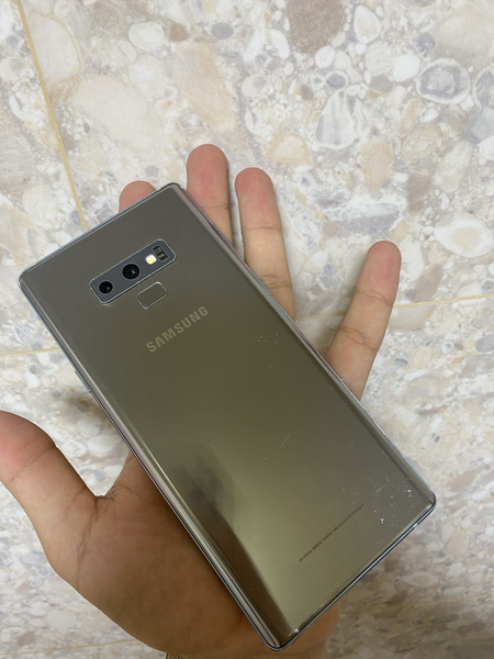 sotiladi samsung note 9 (korea)