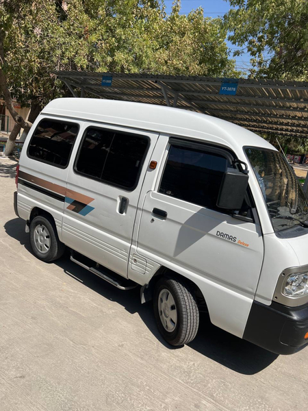 Chevrolet Damas deluxe 2