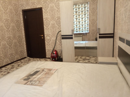 Аренда квартера Якасарой район улица мукумие 3/7/8 87км 700 $ дом голд