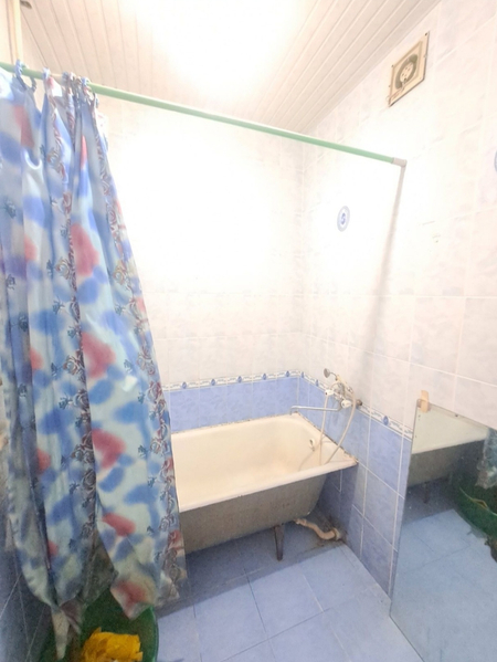Продаётся квартира Феруза 2/3/4 балкон 1*5×6 разделка 57000