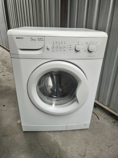 Продам Автомат Indesit 6 кг в отличном состоянии.