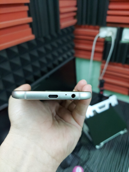 Samsung A7 2017 сотилади!